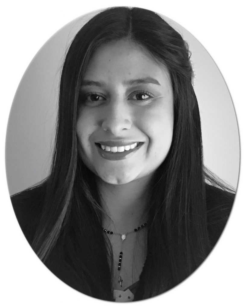 Photo Shape Editor: https://www.tuxpi.com/photo-effects/shape-tool ...